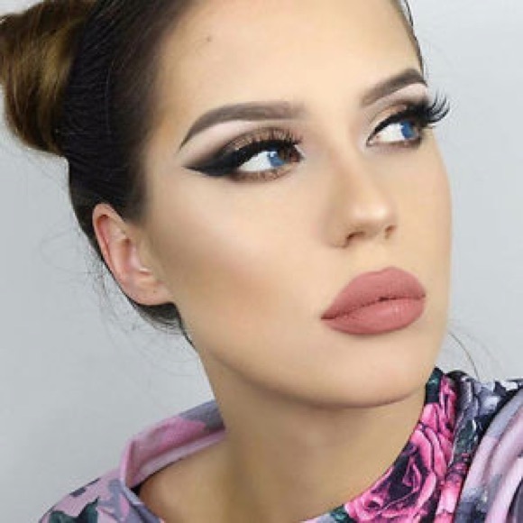 HUDA BEAUTY | Makeup | Huda Liquid Matte Bombshell Authentic New | Poshmark